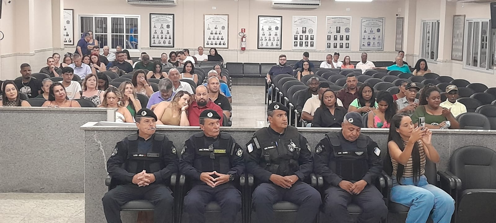 Novos Agentes da Guarda Civil Municipal Tomam Posse Durante Cerimônia
